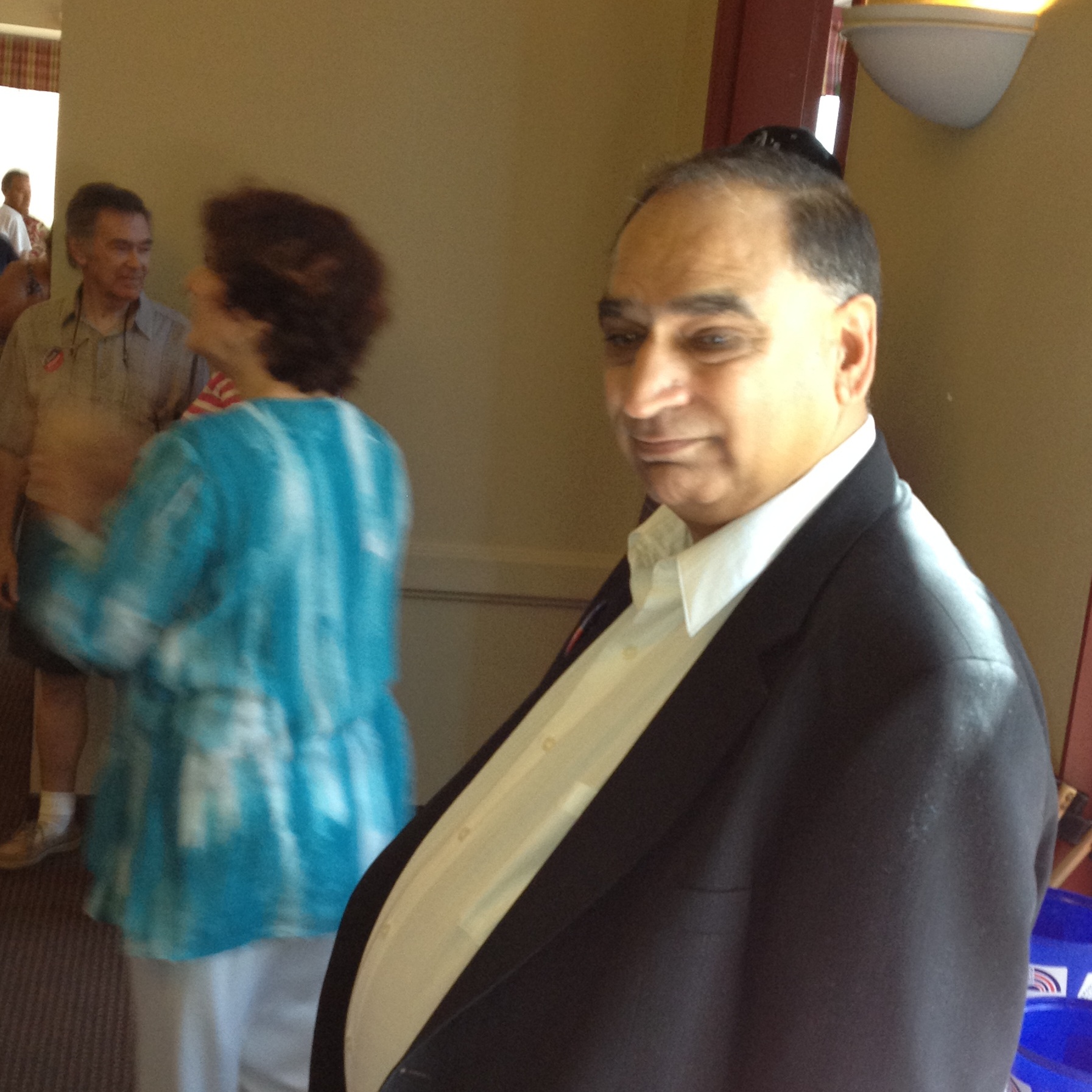 Senator Boxer brings out the blue in Roseville